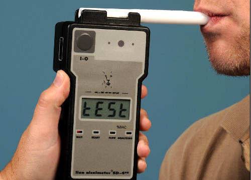 ALCO-Safe > Products > Alcohol Testing - Breathalysers > Lion ...